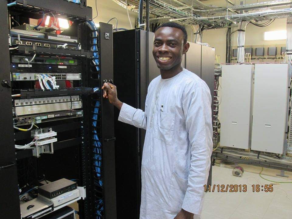 Olayemi Abunsango on LinkedIn: Inside a server room about 10 years ago ... Olayemi Abunsango on LinkedIn: Inside a server room about 10 years ago ...