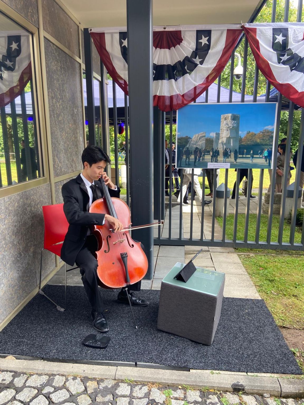 Matthew Zhang on LinkedIn: #internship #bayern #usa #consulate #summer2024 Matthew Zhang on LinkedIn: #internship #bayern #usa #consulate #summer2024