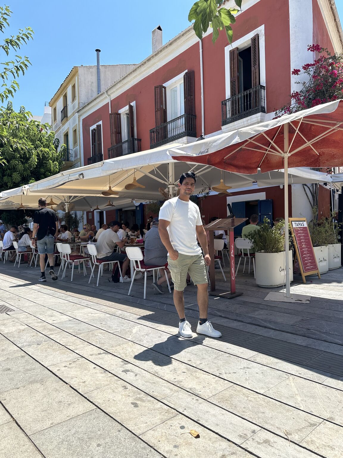 Chef Azad Mohammed on LinkedIn: Barcelona 🇪🇸 Chef Azad Mohammed on LinkedIn: Barcelona 🇪🇸