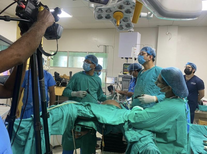 Dr Kaustav Basu على LinkedIn: Demonstrating Live Laparoscopic ... Dr Kaustav Basu على LinkedIn: Demonstrating Live Laparoscopic ...