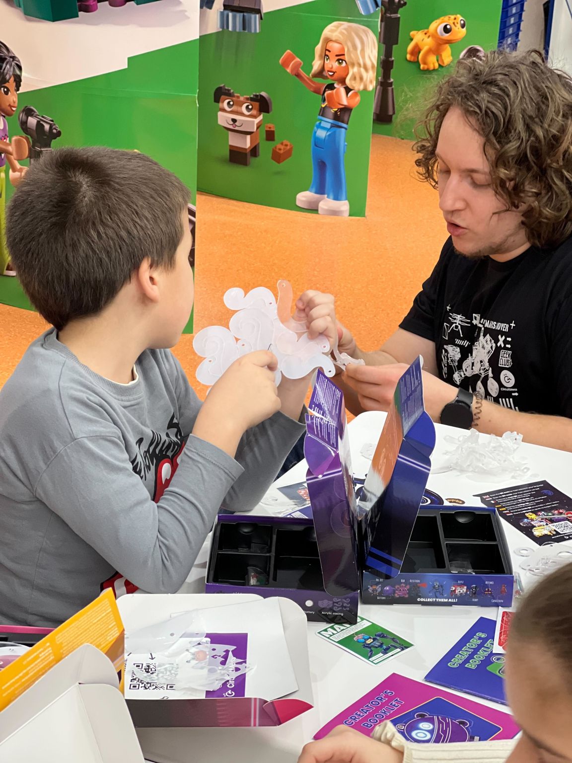 CircuitMess on LinkedIn: #stemforkids #stemeducation CircuitMess on LinkedIn: #stemforkids #stemeducation