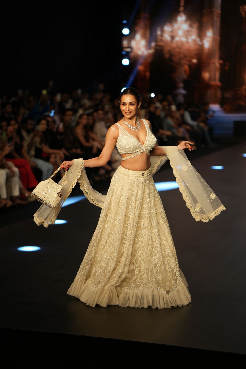 Shivani Adhav on LinkedIn: #laviexarchanakochhar Shivani Adhav on LinkedIn: #laviexarchanakochhar