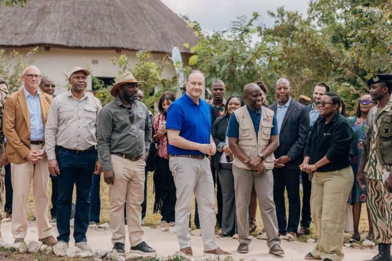 Luwi Nguluka on LinkedIn: Career Highlights Thank you to Mr Emhoff for ... Luwi Nguluka on LinkedIn: Career Highlights Thank you to Mr Emhoff for ...