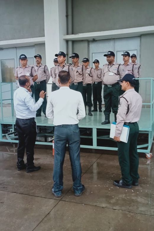 CHECKMATE SERVICES PVT LTD Briefing,,to our Security personnel,during ... CHECKMATE SERVICES PVT LTD Briefing,,to our Security personnel,during ...