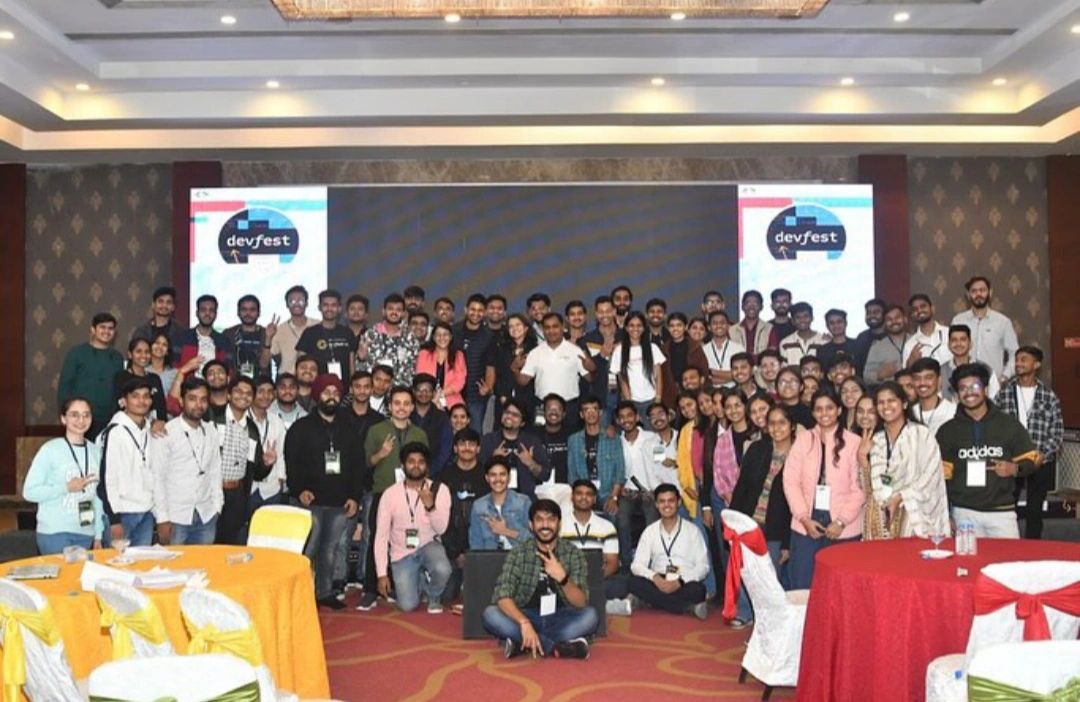 Akash Khandelwal on LinkedIn: #devfest2023 #gdgindore #google # ... Akash Khandelwal on LinkedIn: #devfest2023 #gdgindore #google # ...