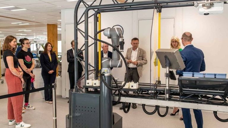 Marco Picozzi on LinkedIn: Omron Industrial Automation Europe on ... Marco Picozzi on LinkedIn: Omron Industrial Automation Europe on ...