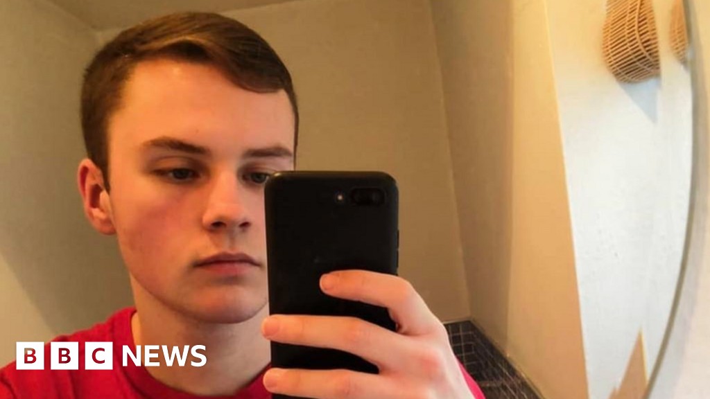Qudach United Kingdom on LinkedIn: Police officer Lewis Edwards asked ... Qudach United Kingdom on LinkedIn: Police officer Lewis Edwards asked ...