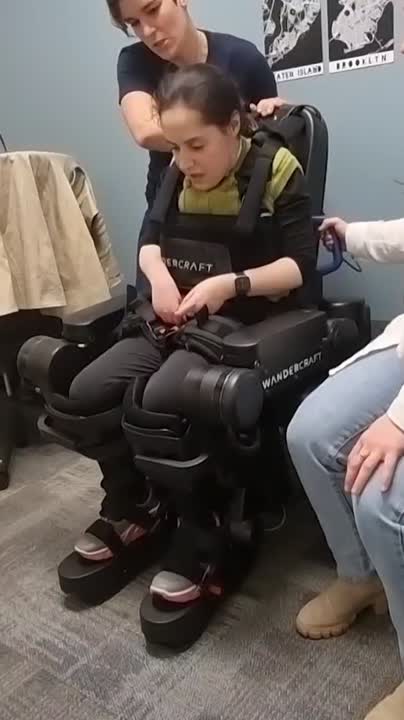 Esther Klang CPACC on LinkedIn: #exoskeleton #disability #walking # ... Esther Klang CPACC on LinkedIn: #exoskeleton #disability #walking # ...
