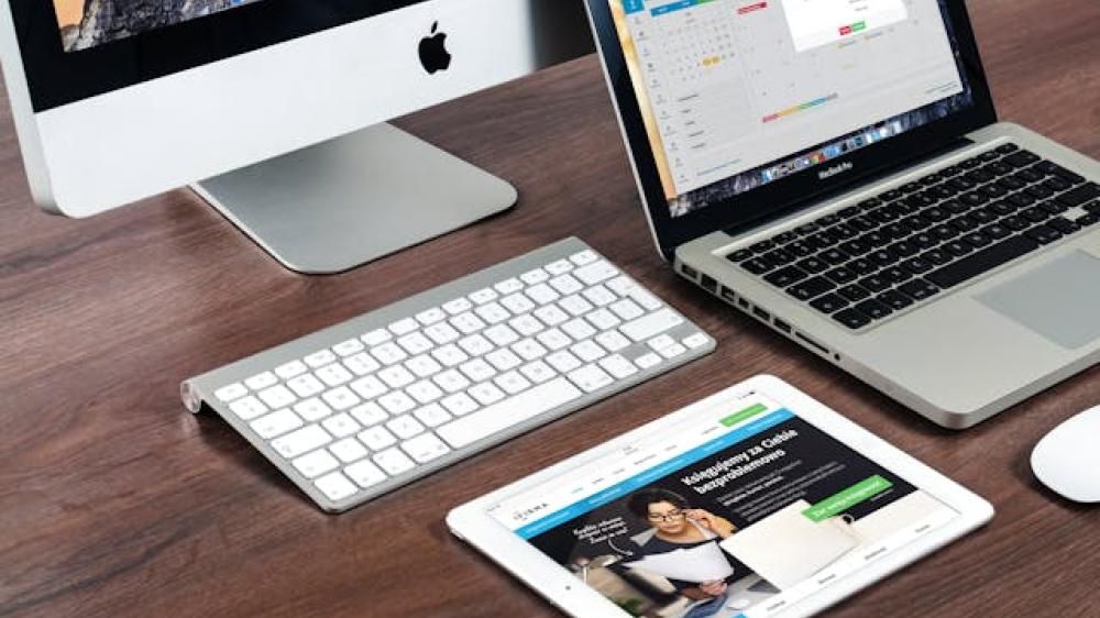 Cache Merrill on LinkedIn: Choosing the right PHP framework is crucial ... Cache Merrill on LinkedIn: Choosing the right PHP framework is crucial ...