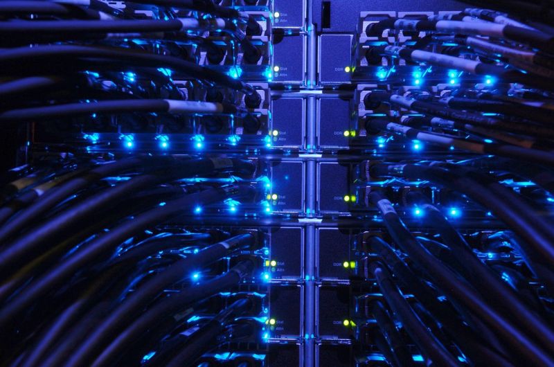 High Performance Computing (HPC) on Kubernetes | Alex Remedios High Performance Computing (HPC) on Kubernetes | Alex Remedios