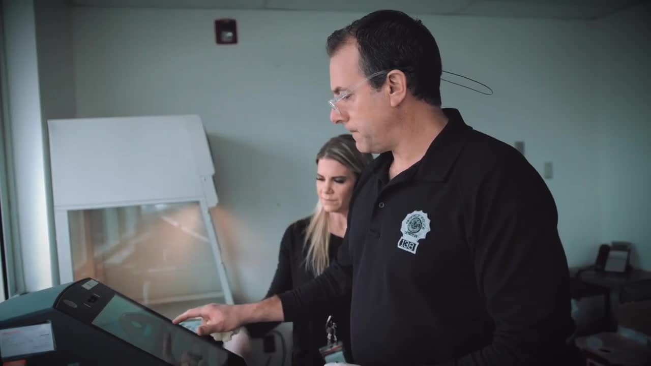 Thermo Fisher Scientific on LinkedIn: Identify victims at crime scenes ... Thermo Fisher Scientific on LinkedIn: Identify victims at crime scenes ...