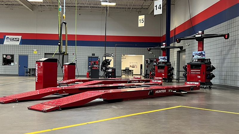 Russ Thrall on LinkedIn: Hunter Engineering Partners with Lincoln Tech ... Russ Thrall on LinkedIn: Hunter Engineering Partners with Lincoln Tech ...