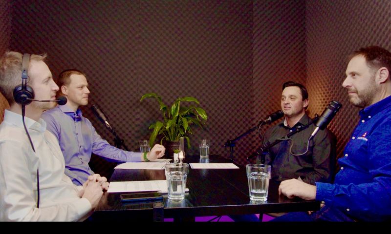 Attila Balázsy on LinkedIn: #techarrow #digitpodcast #datarecovery # ... Attila Balázsy on LinkedIn: #techarrow #digitpodcast #datarecovery # ...