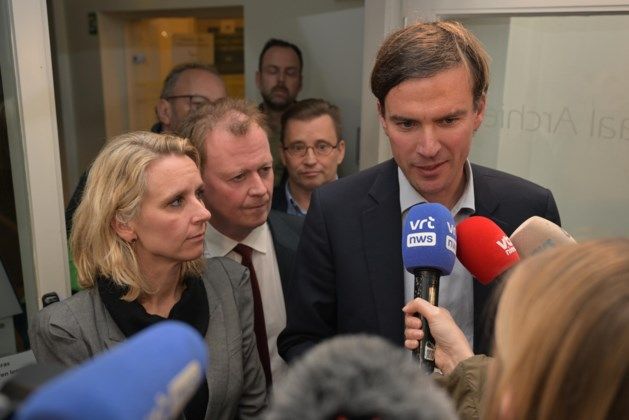 Het Belang van Limburg on LinkedIn: Witte rook in Gent: Open VLD ... Het Belang van Limburg on LinkedIn: Witte rook in Gent: Open VLD ...