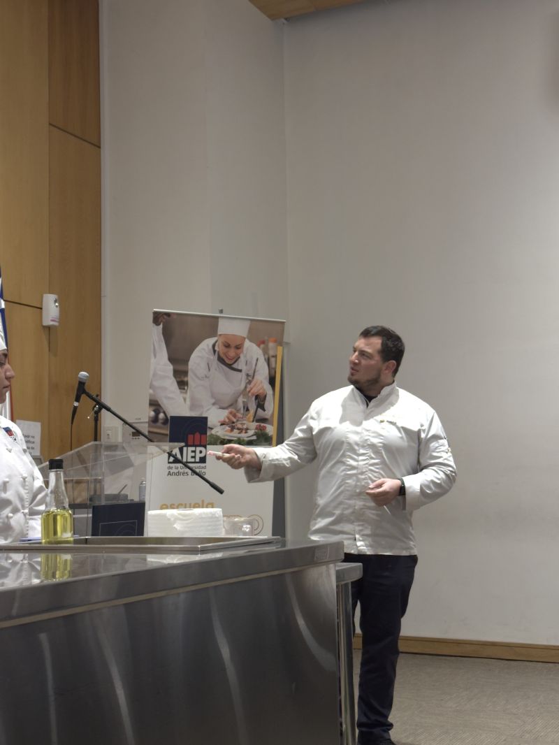 Instituto Profesional AIEP en LinkedIn: El chef Heinz Wuth estuvo en ... Instituto Profesional AIEP en LinkedIn: El chef Heinz Wuth estuvo en ...