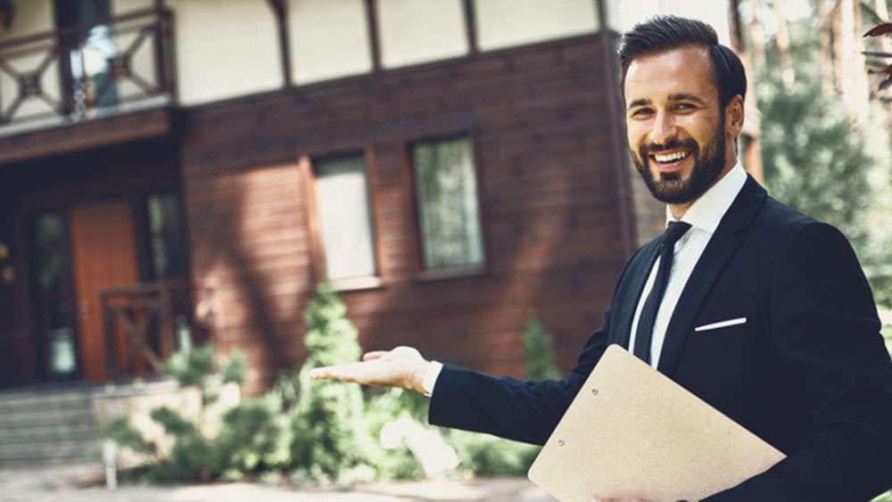 Why Choose a Real Estate Agent Over Why Choose a Real Estate Agent Over