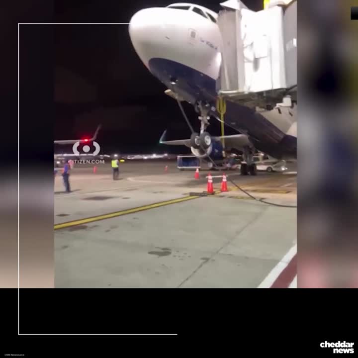 Luke Bone, MBA on LinkedIn: JetBlue plane tips backwards at JFK Airport Luke Bone, MBA on LinkedIn: JetBlue plane tips backwards at JFK Airport