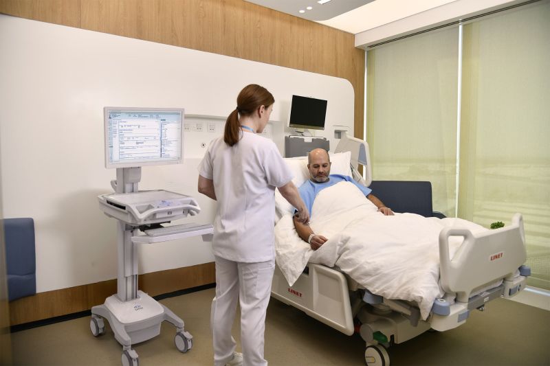 Enhance Patient Safety with Workstations | Capsa Healthcare | CCJM ... Enhance Patient Safety with Workstations | Capsa Healthcare | CCJM ...