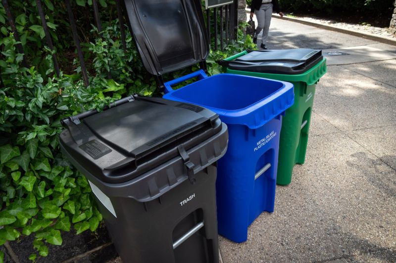 THE CITY (newsroom) on LinkedIn: Your Trash Bin Questions, Answered: A ... THE CITY (newsroom) on LinkedIn: Your Trash Bin Questions, Answered: A ...