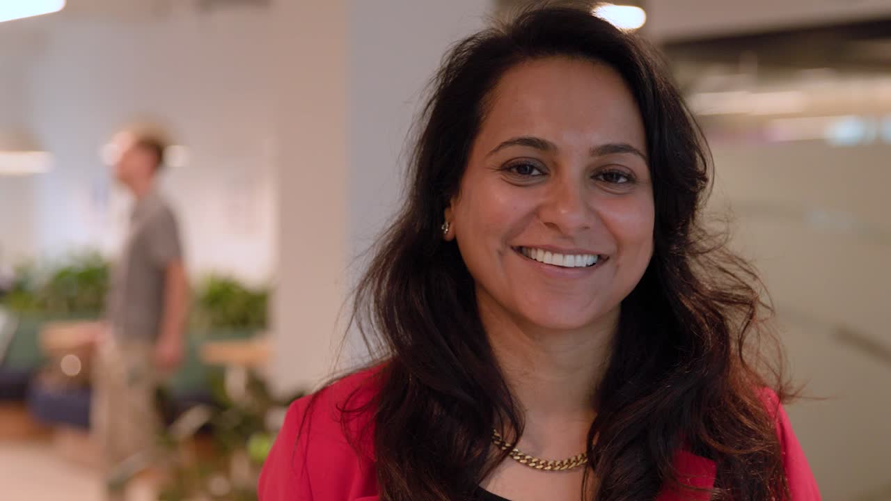 Sara Khan on LinkedIn: Return-to-work coaching and mentorship 🤝 Sara Khan on LinkedIn: Return-to-work coaching and mentorship 🤝