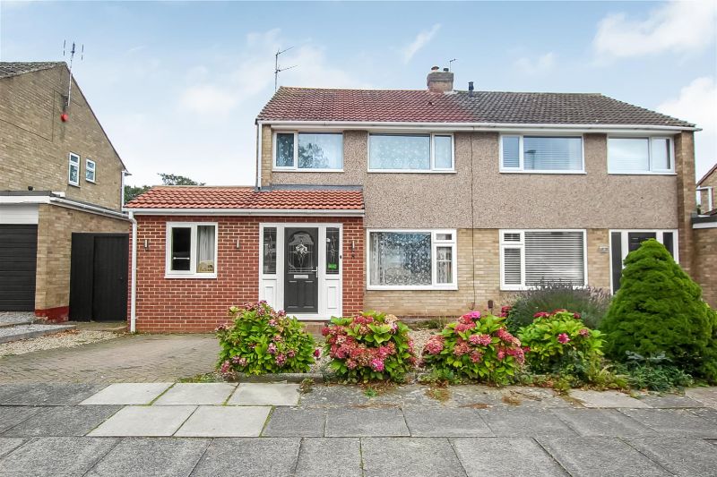 James Carver on LinkedIn: This is a deceptively spacious semi-detached ... James Carver on LinkedIn: This is a deceptively spacious semi-detached ...