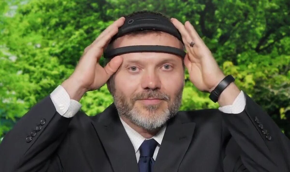 Please! No! Headband detects early signs of Alzheimer's while you sleep ... Please! No! Headband detects early signs of Alzheimer's while you sleep ...