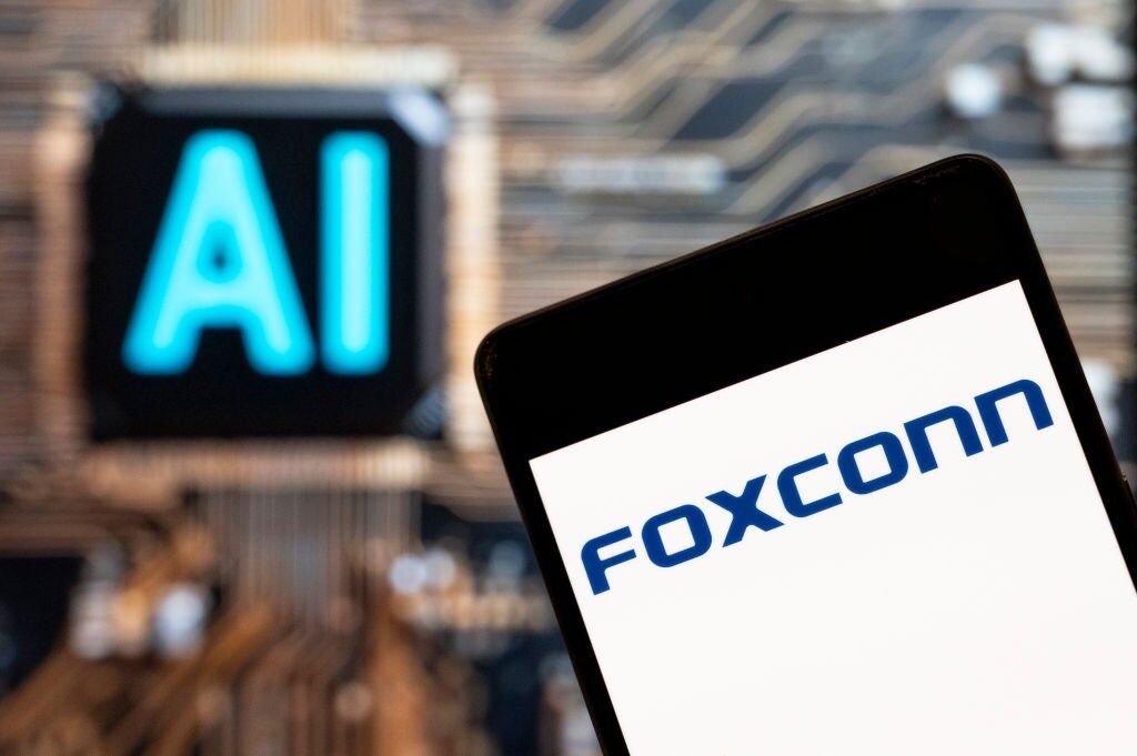 Cube Components, Inc. on LinkedIn: Foxconn warns of semiconductor ... Cube Components, Inc. on LinkedIn: Foxconn warns of semiconductor ...