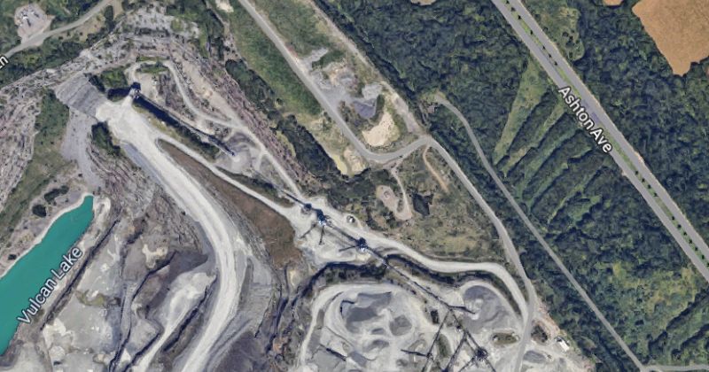 DatacenterDynamics on LinkedIn: Amazon acquires 140 acres of land in ... DatacenterDynamics on LinkedIn: Amazon acquires 140 acres of land in ...