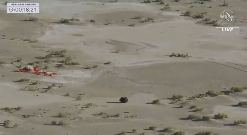 Phys.org on LinkedIn: NASA's first asteroid samples land on Earth after ... Phys.org on LinkedIn: NASA's first asteroid samples land on Earth after ...