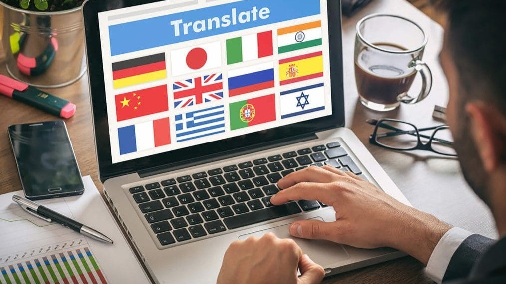 6 Reasons NOT to Use Your Bilingual Staff as Translators or Interpreters 6 Reasons NOT to Use Your Bilingual Staff as Translators or Interpreters