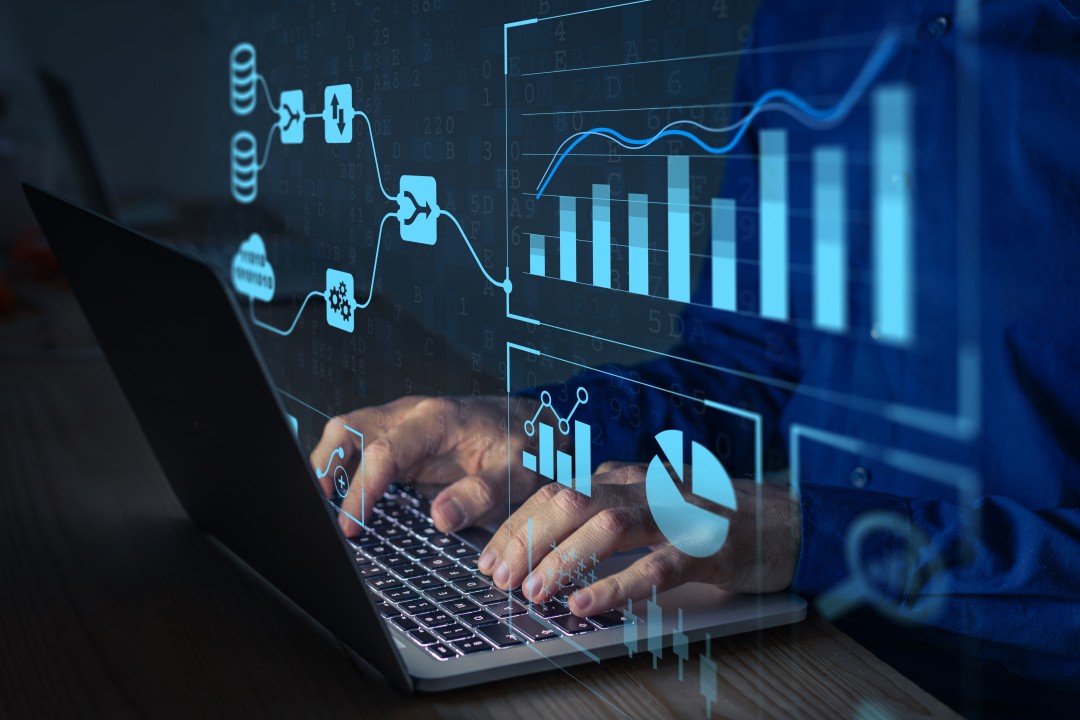 Maximizing Business Efficiency with Cloud Managed IT Maximizing Business Efficiency with Cloud Managed IT