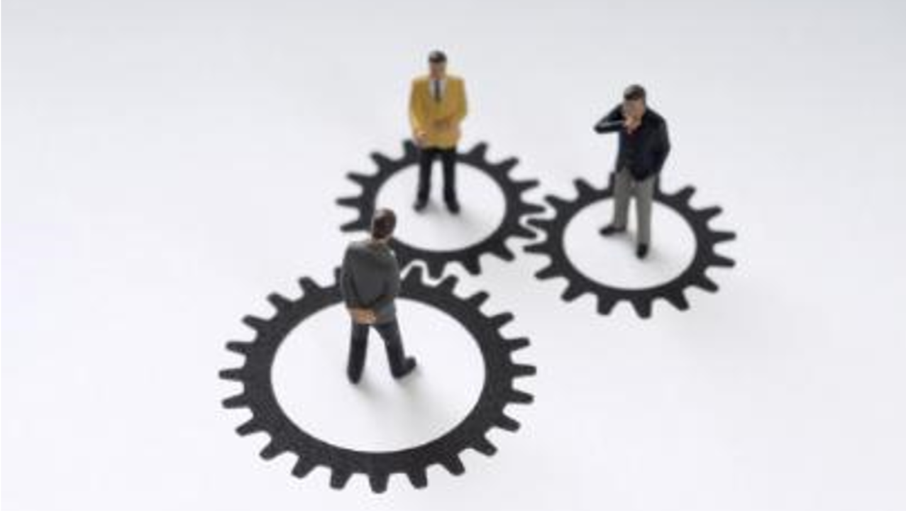 Shapley Value, Advantages and Disadvantages Shapley Value, Advantages and Disadvantages