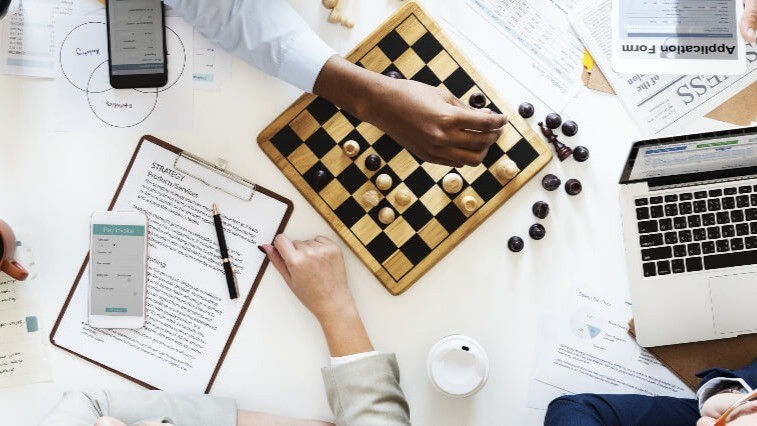 Adaptive Leadership: Navigating Complexity and Uncertainty Adaptive Leadership: Navigating Complexity and Uncertainty