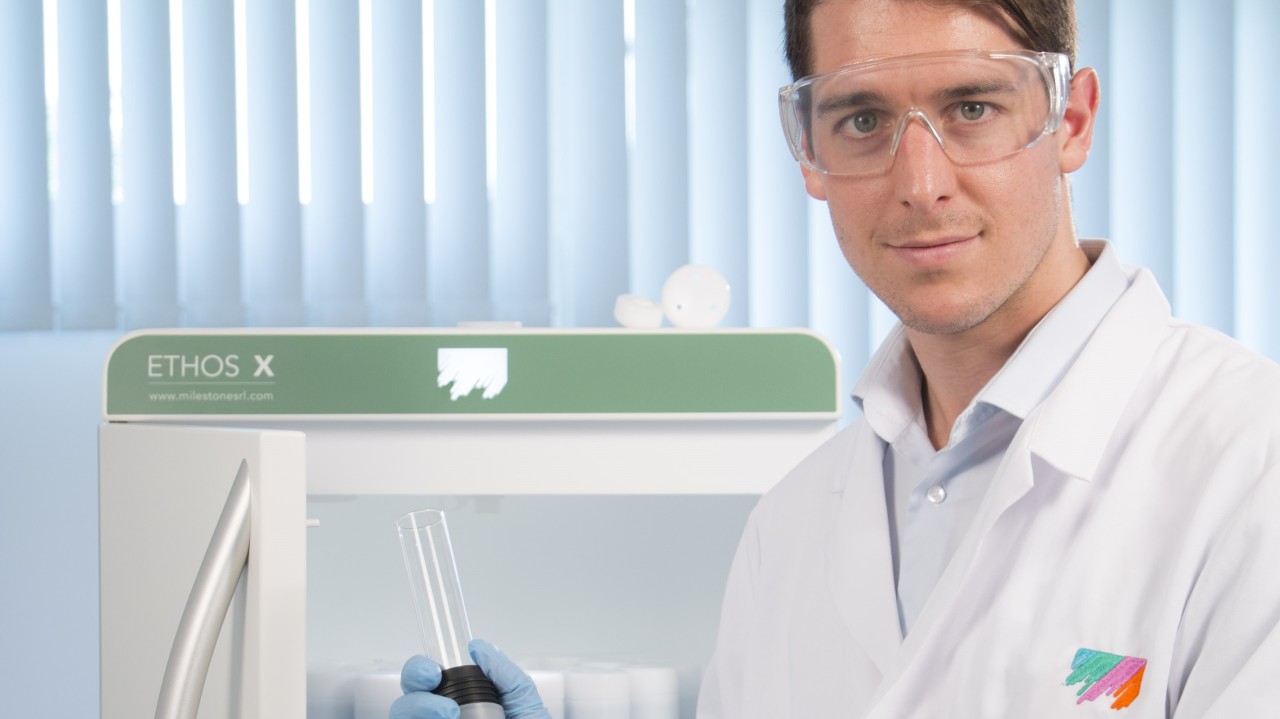 Environmental sample extraction – overcome limitations of EPA method 3546 Environmental sample extraction – overcome limitations of EPA method 3546