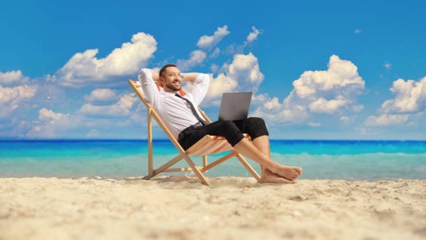 Automation's Impact: Florida's Workforce Evolution Automation's Impact: Florida's Workforce Evolution