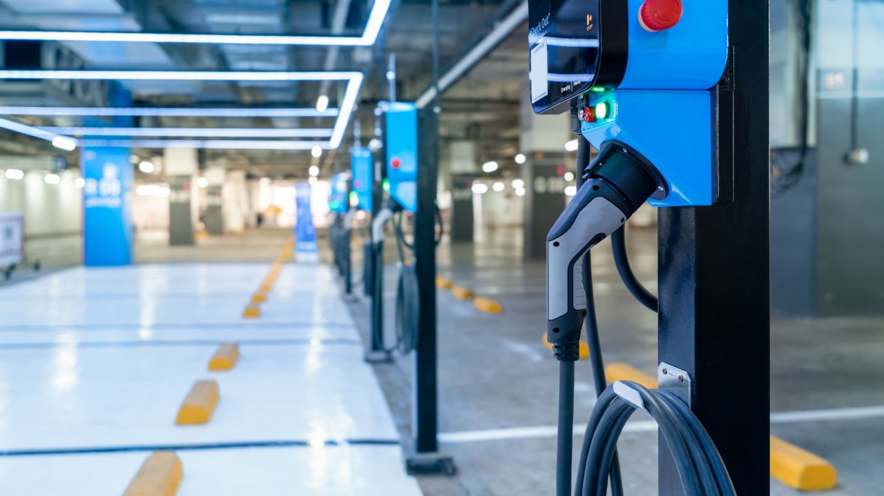 🚀 Overcoming Range Anxiety: Africa’s EV Charging Challenge 🚀 Overcoming Range Anxiety: Africa’s EV Charging Challenge