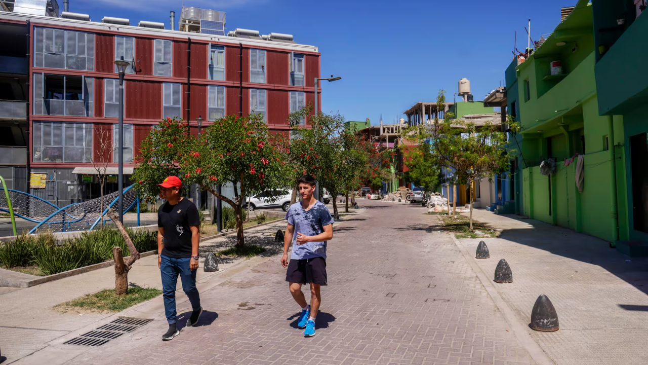 Urban Planning in Favelas (Ghettos): Inclusive and Sustainable ... Urban Planning in Favelas (Ghettos): Inclusive and Sustainable ...