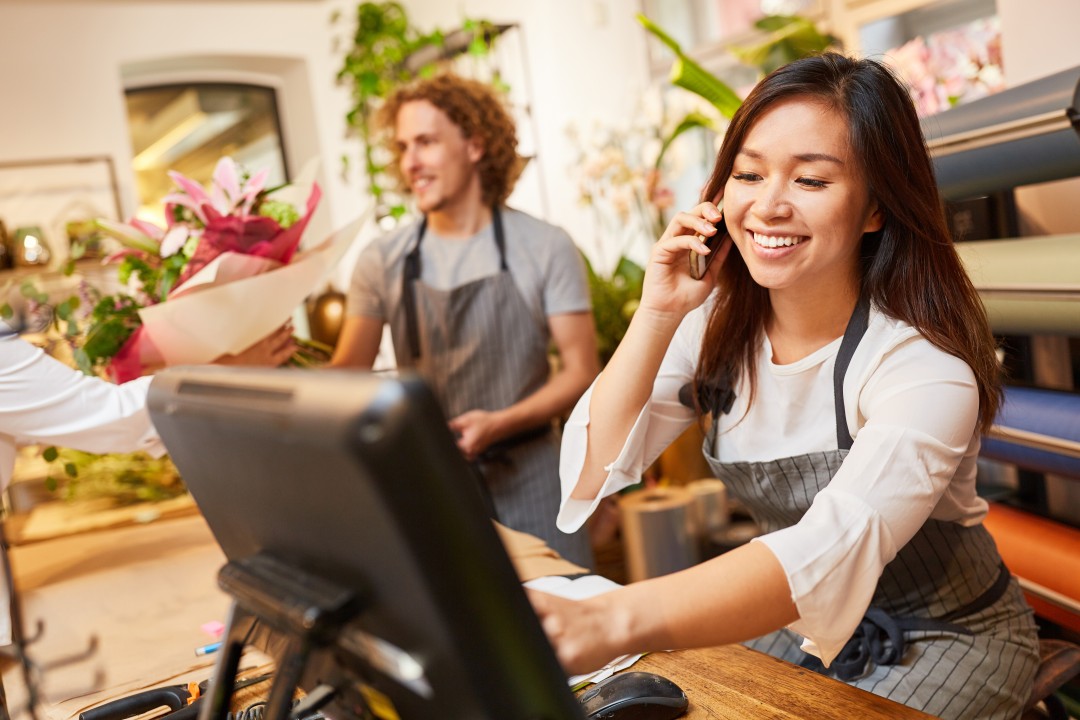 How to reduce employee turnover in retail: 11 actionable strategies How to reduce employee turnover in retail: 11 actionable strategies