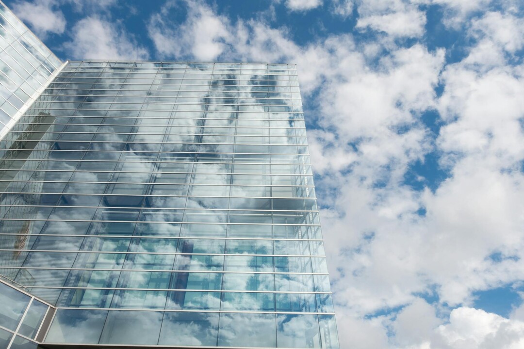 Leveraging Artificial Intelligence and Big Data for Advanced Underwriting Leveraging Artificial Intelligence and Big Data for Advanced Underwriting