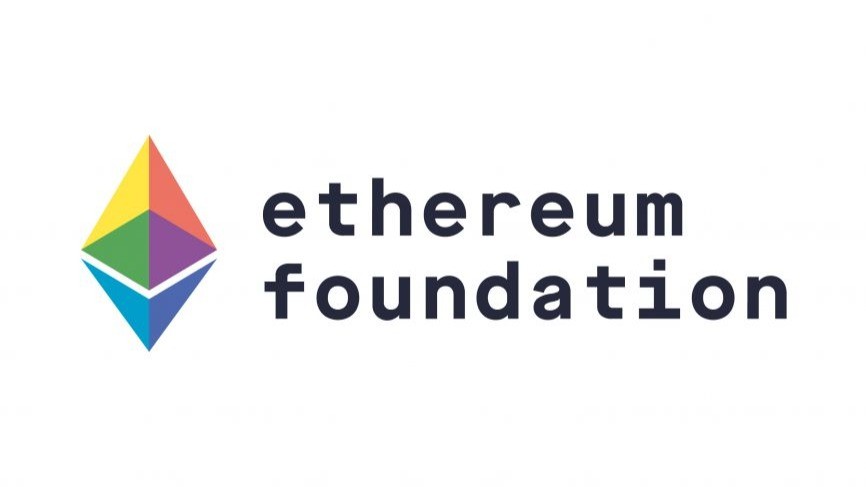 🌐 Ethereum — The Revolution Beyond Bitcoin 🌐 Ethereum — The Revolution Beyond Bitcoin