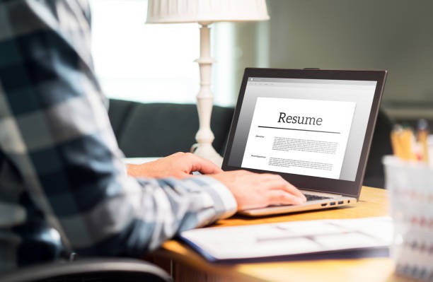 Cracking the Resume Code: Choosing the Right Format for Your Career Goals Cracking the Resume Code: Choosing the Right Format for Your Career Goals