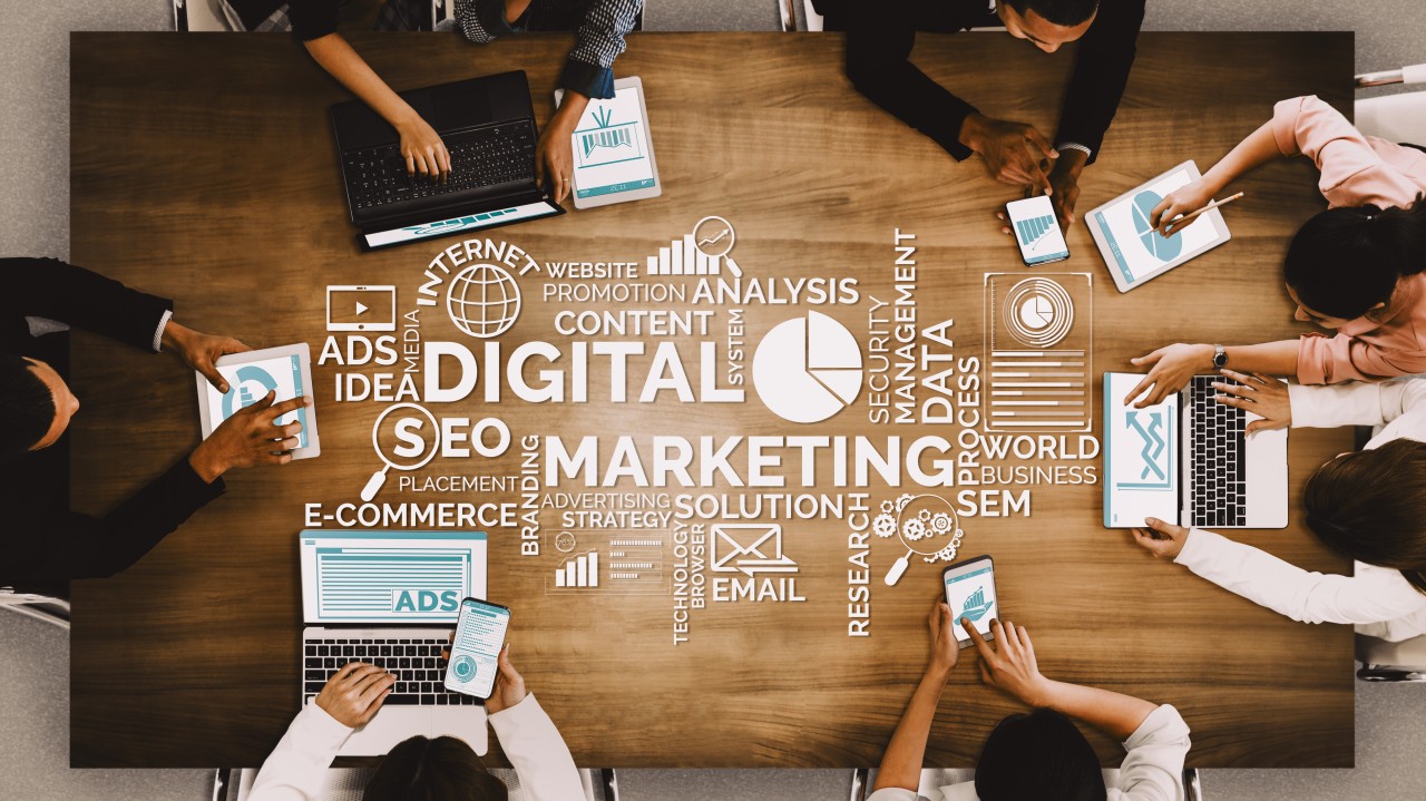 🚀 Pourquoi confier votre communication digitale à une agence web ... 🚀 Pourquoi confier votre communication digitale à une agence web ...