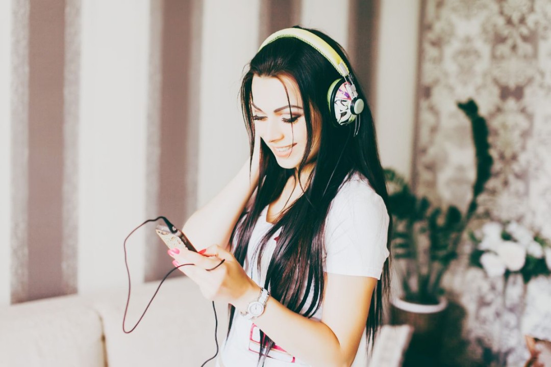 Why Podcasting Can Help to Grow Your Coaching Business Why Podcasting Can Help to Grow Your Coaching Business
