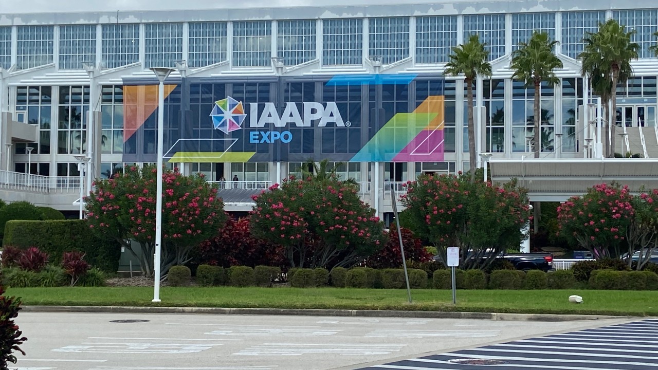 Exploring Nonlinear Storytelling at IAAPA Exploring Nonlinear Storytelling at IAAPA