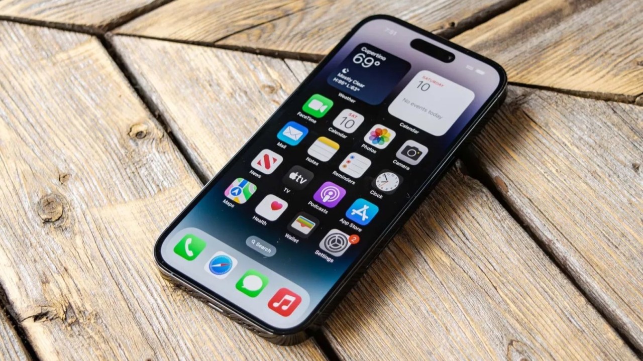 iPhone's Journey: From Revolutionizing the Market to Battling Rising ... iPhone's Journey: From Revolutionizing the Market to Battling Rising ...