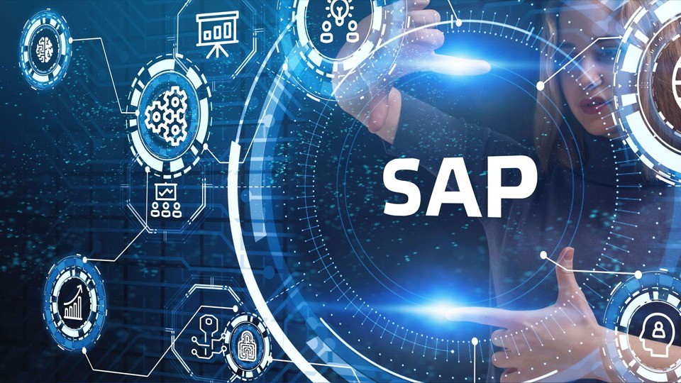 Accelerate SAP Migration and Modernization with AI Accelerate SAP Migration and Modernization with AI