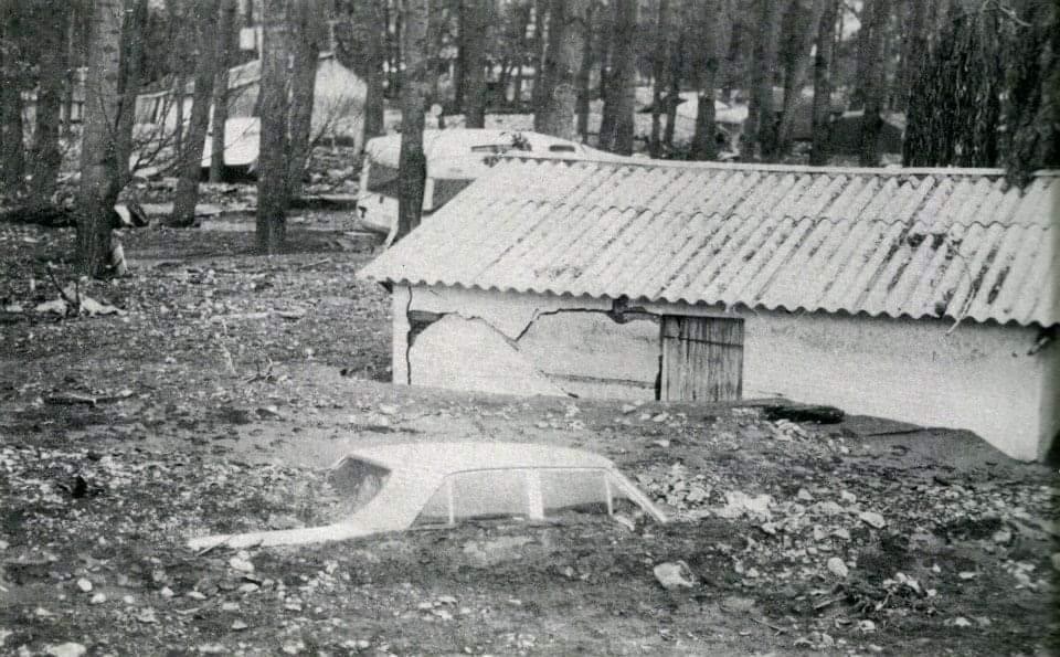 AVUI FA 40 ANYS AVUI FA 40 ANYS