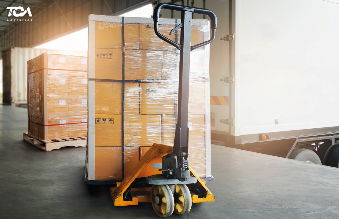 Streamlining Distribution: The Power of Cross-Docking Strategies Streamlining Distribution: The Power of Cross-Docking Strategies