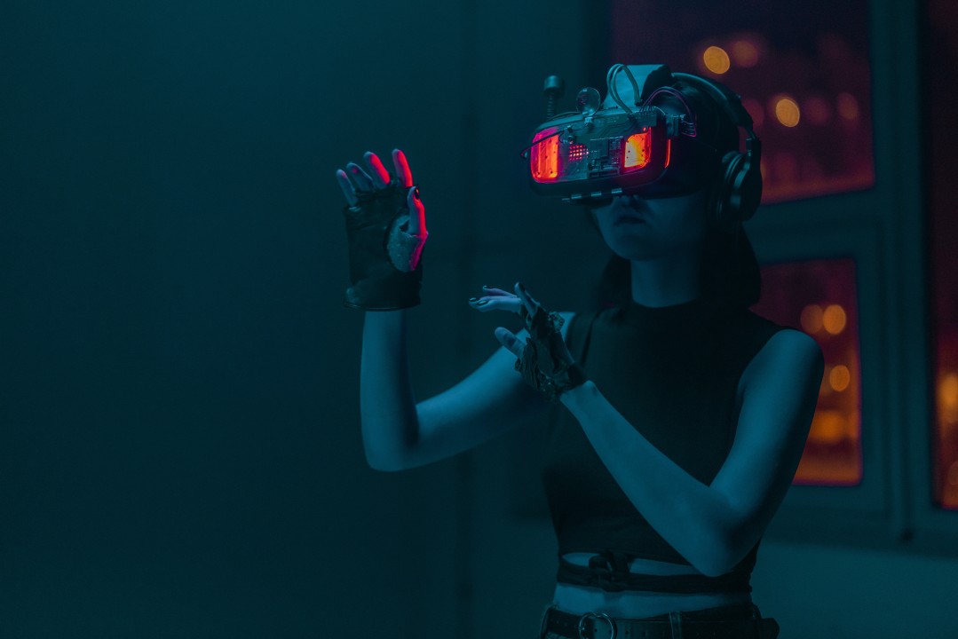 Cultivating Soft Skills Through Virtual Reality Cultivating Soft Skills Through Virtual Reality