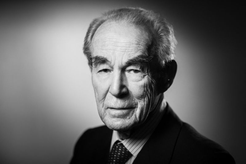 Laurent Dargent sur LinkedIn : In Memoriam Robert Badinter (1928-2024 ... Laurent Dargent sur LinkedIn : In Memoriam Robert Badinter (1928-2024 ...